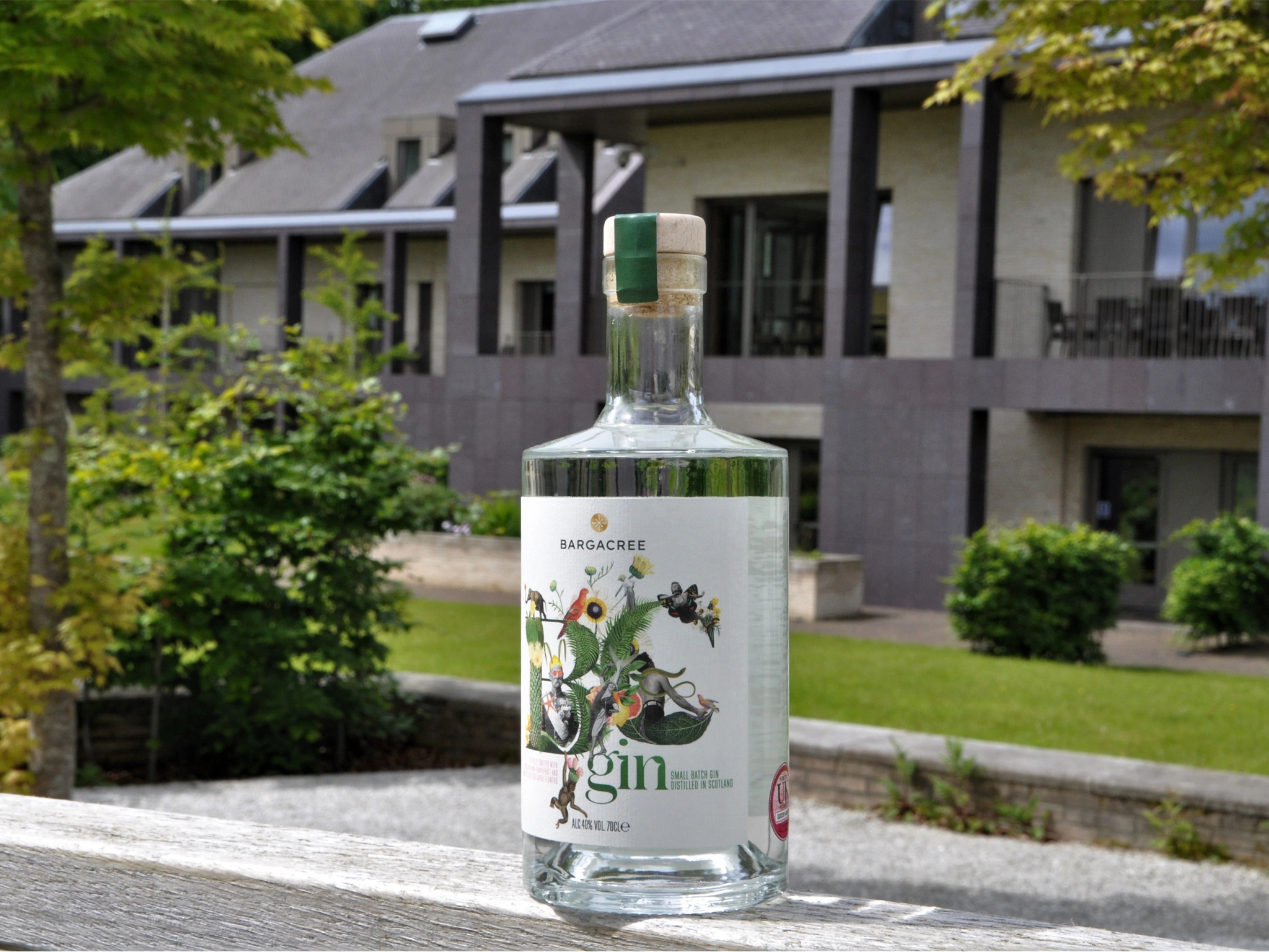 Glasgow’s Hospice launches first charity gin | The Prince and Princess ...